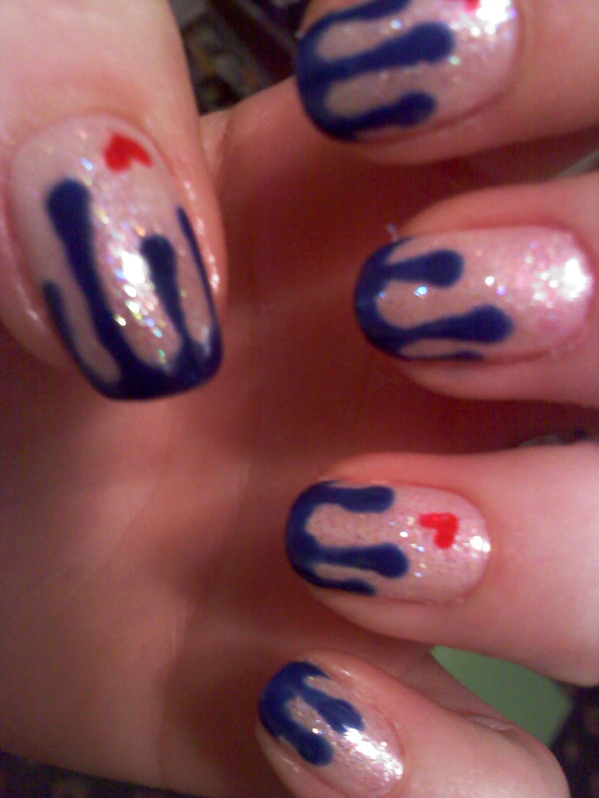 WeeklyWackyNails: Dripping Nail art