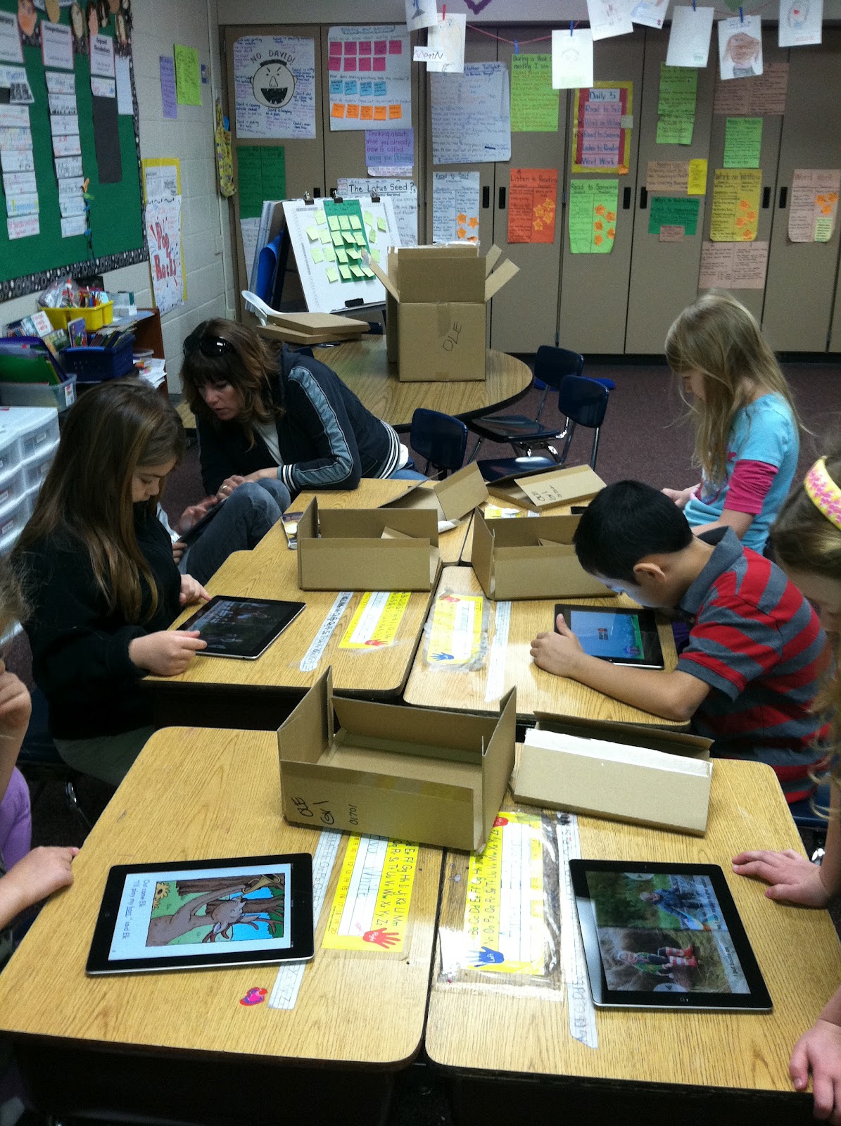 Follow First Grade: IPads Arrive-21st Century Learning Begins