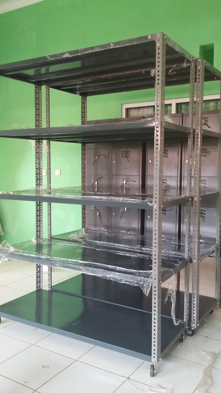 Pagar Minimalis anti karat: Rak Siku Bolong Full Pelat besi