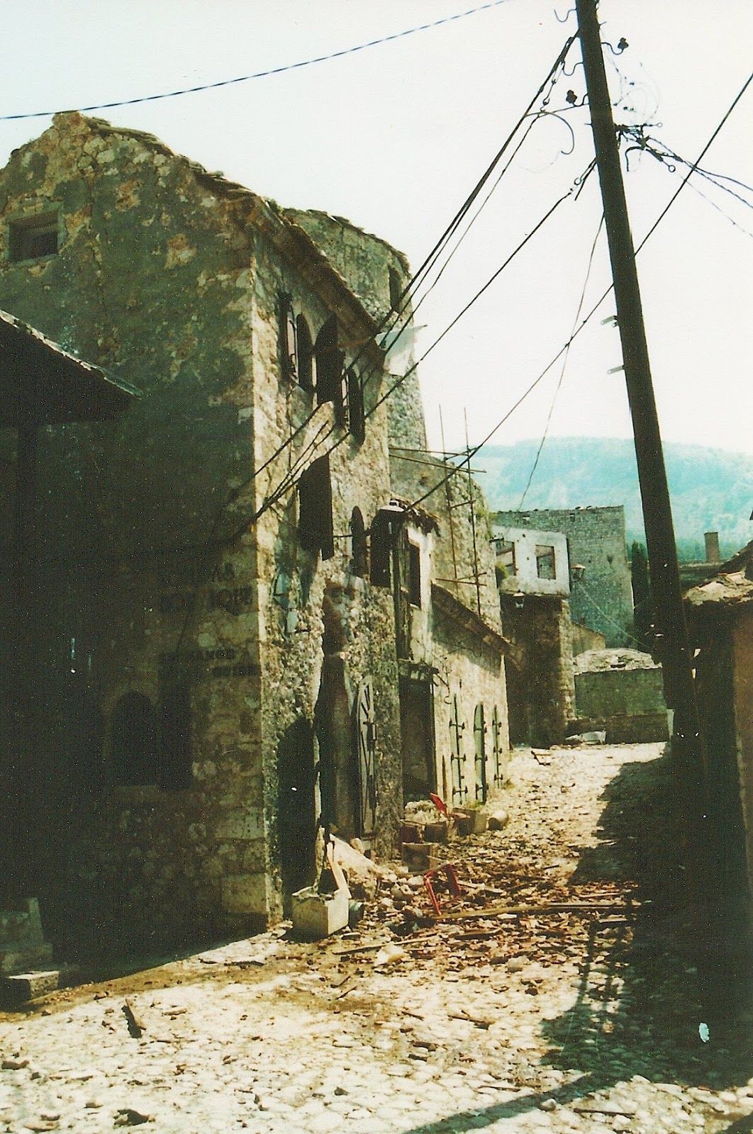 I LOVE BOSNIA VOLIM TE: Photos of Mostar during the war and postwar ...