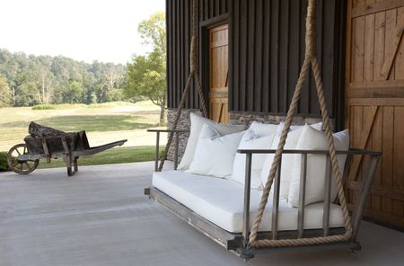Décor de Provence: Loving The Barn...