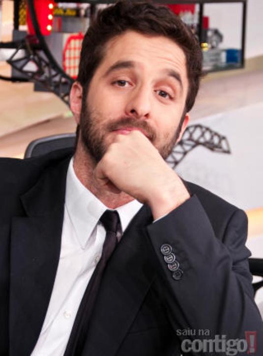 Rafinha Bastos pode sair da RedeTV! e ir para o SBT.