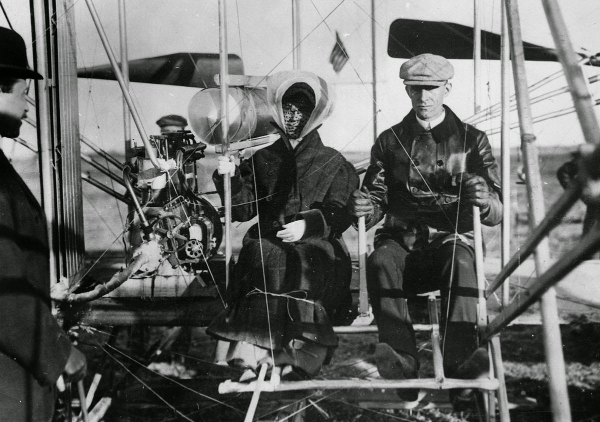 Amazing Historical Pictures of the Wright Brothers' First Flights from ...