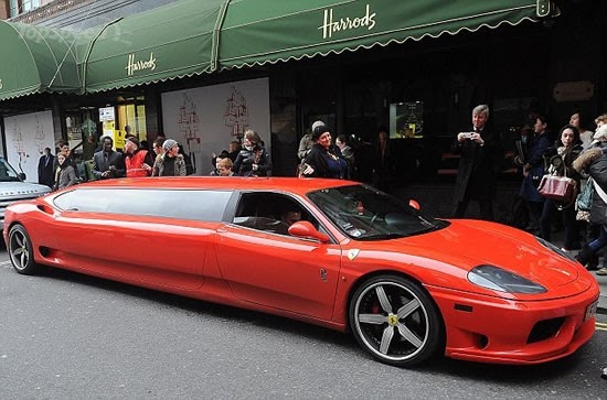 LH Marketing Deluxe: LIMOUSINE FERRARI 360 MODENA