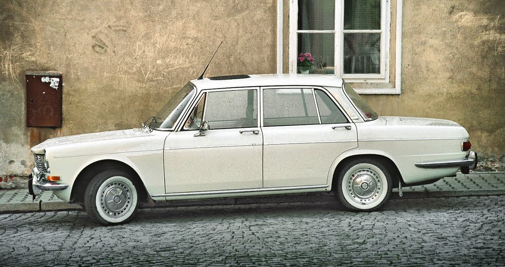 Avengers in Time: 1963, Cars: Simca 1300/1500