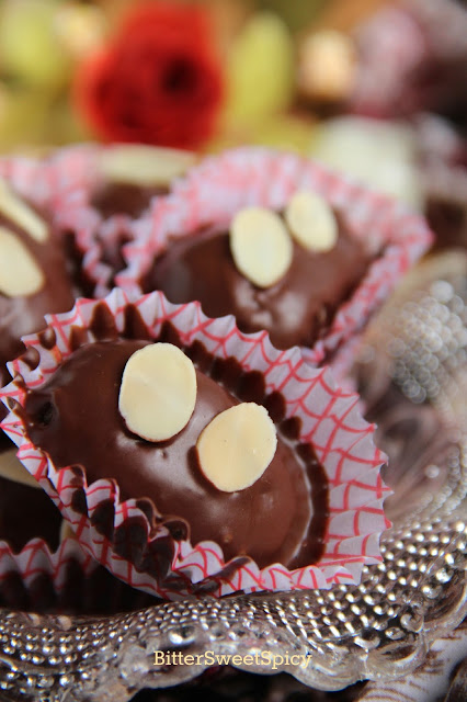 BitterSweetSpicy: Almond London Cookies