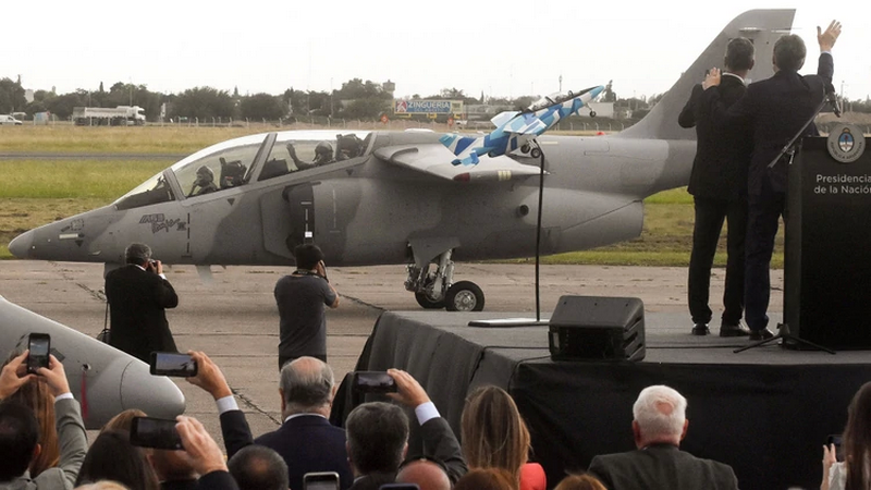 desarrollo defensa y tecnologia belica: Fuerza Aérea Argentina recibe ...