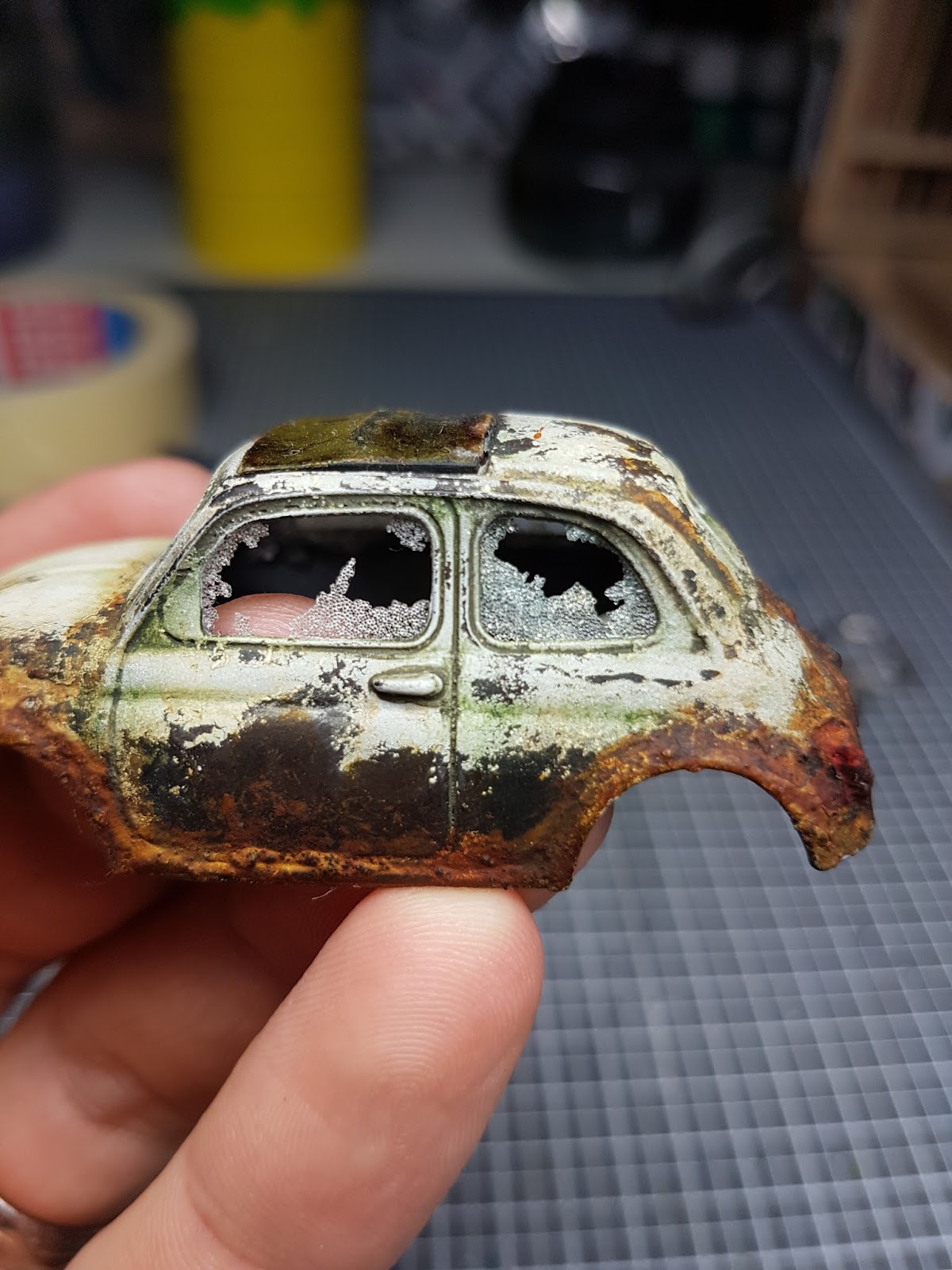 Tutorial: Broken glass | planetFigure | Miniatures