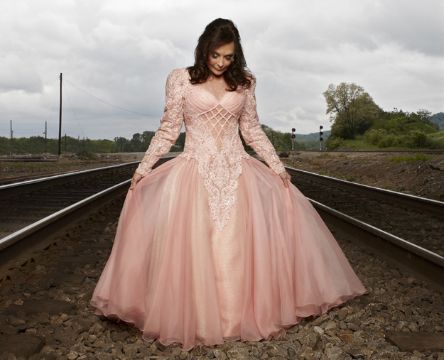 Josito Montez: Vida y Canción de Loretta Lynn