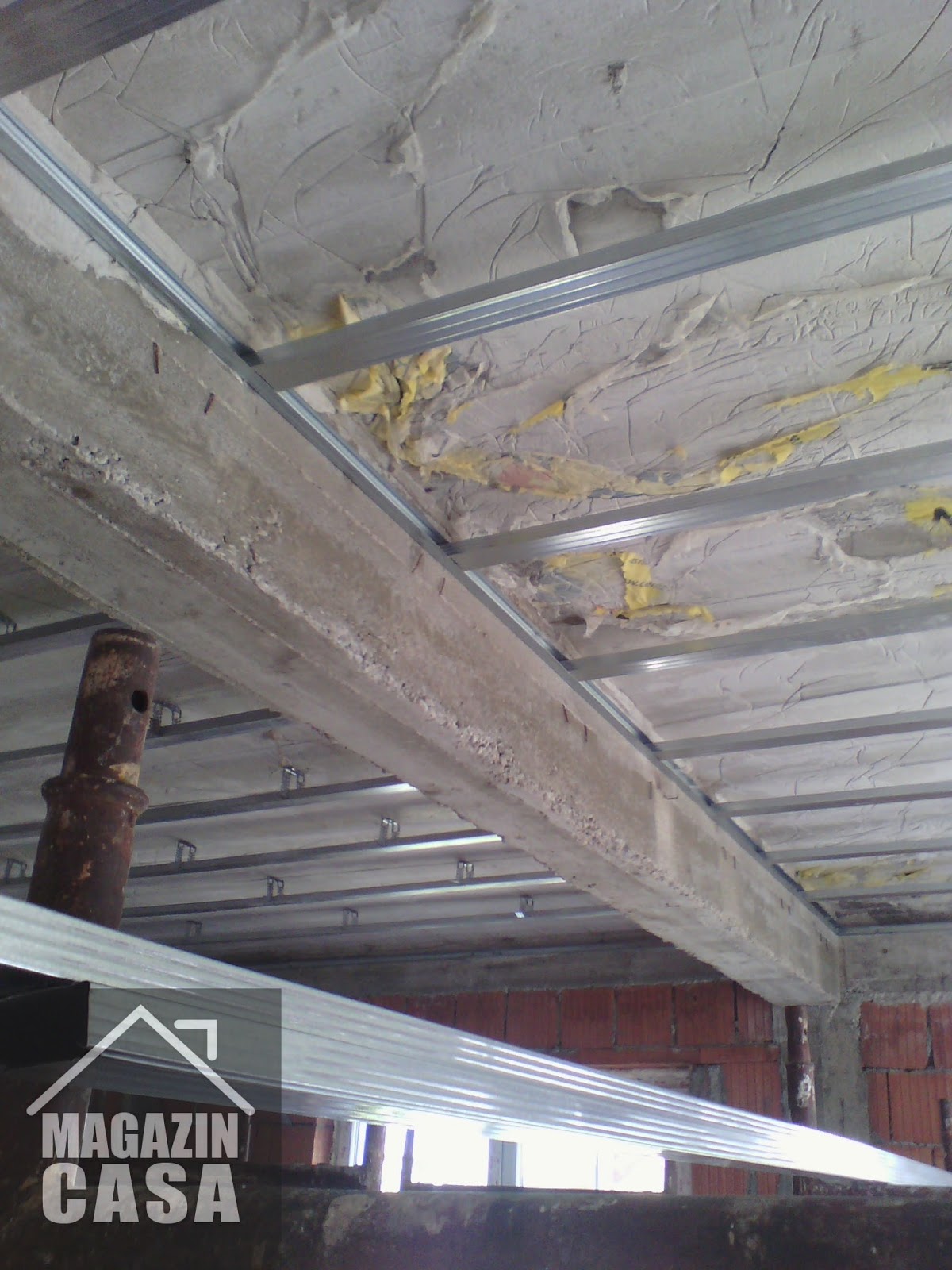 Arhiconstruct: Tavan rigips pe structura metalica