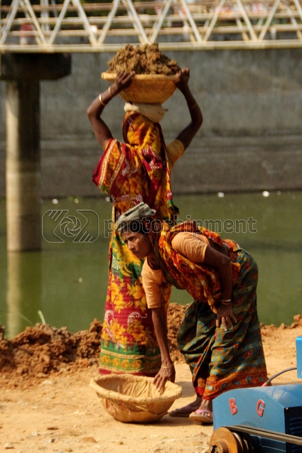 Women’s Labor Force Participation in Pakistan By Tania Saleem | Tania ...