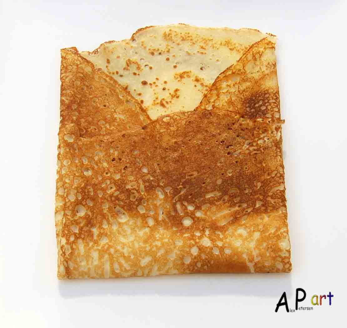 Alex the Contemporary Culinarian: Folding and Serving Crepes