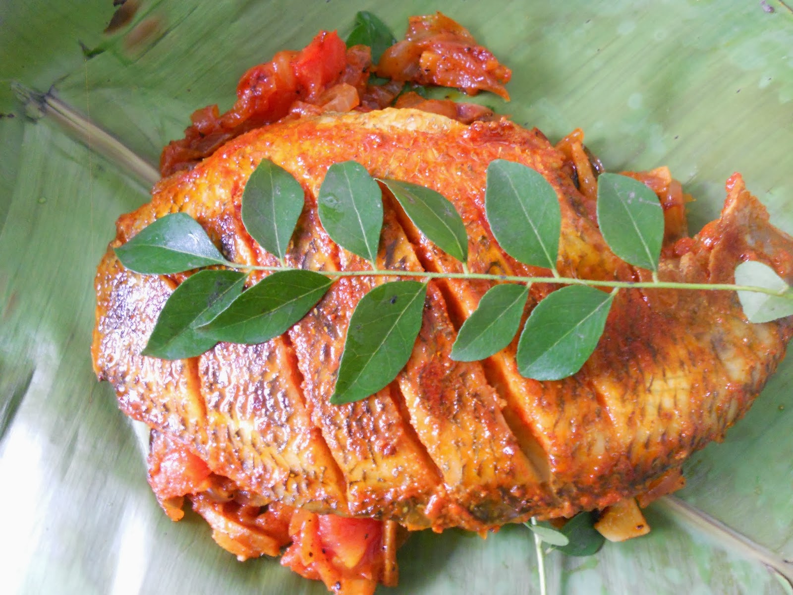 Karimeen Pollichathu (Kerala Style) | Meen Pollichathu | Cooking Is Easy