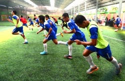 KLUB FUTSAL INDONESIA: Teknik Dasar Bermain Futsal