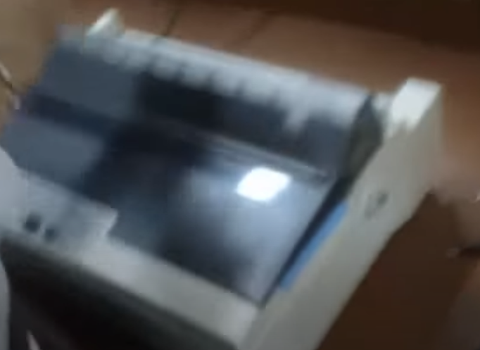 Interfaces, servicios del computador, tarjeta madre , memorias, puerto ...