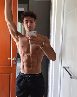 DEMIGODS: Model in-town | Franco Garcia