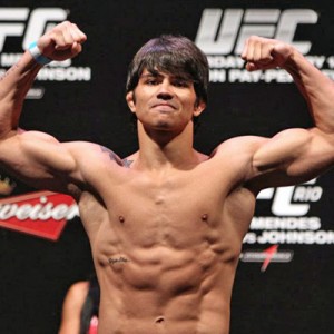 Top de Artistas Lindos: Eric Silva- Lutador de MMA