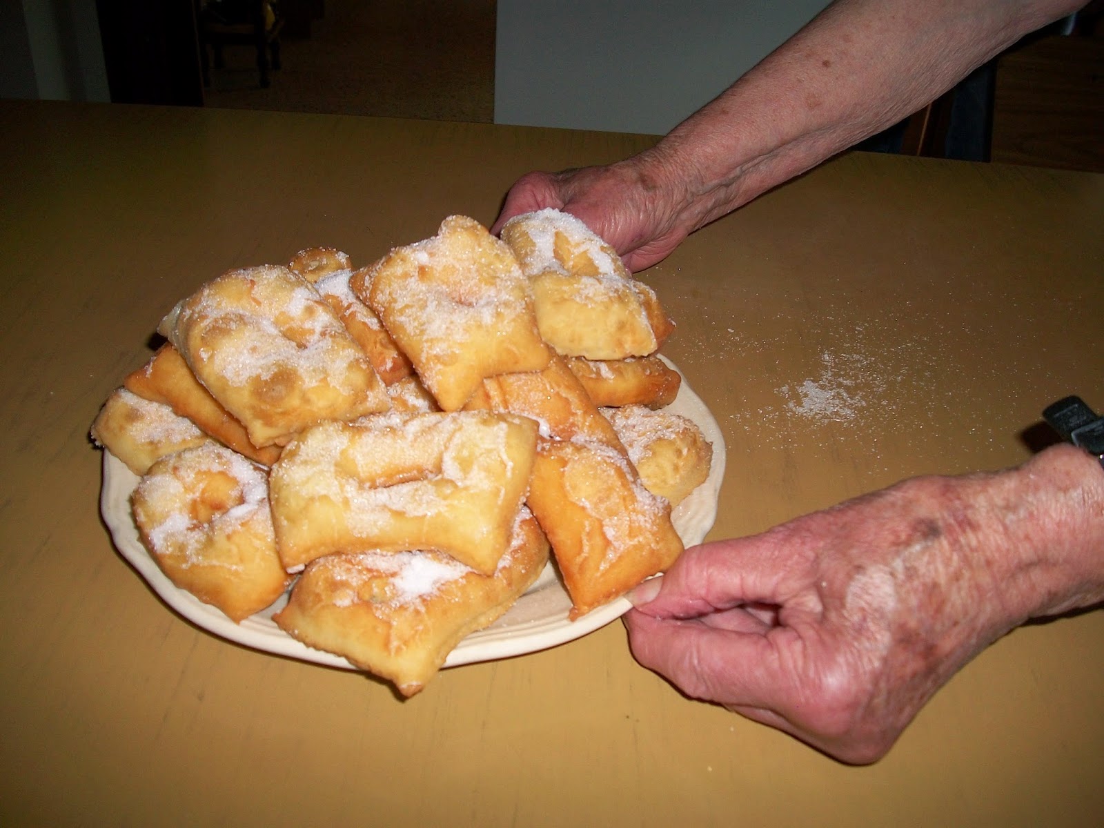 Recetas Alemanas de la Abuela: Receta de Kreppel de la abuela María ...