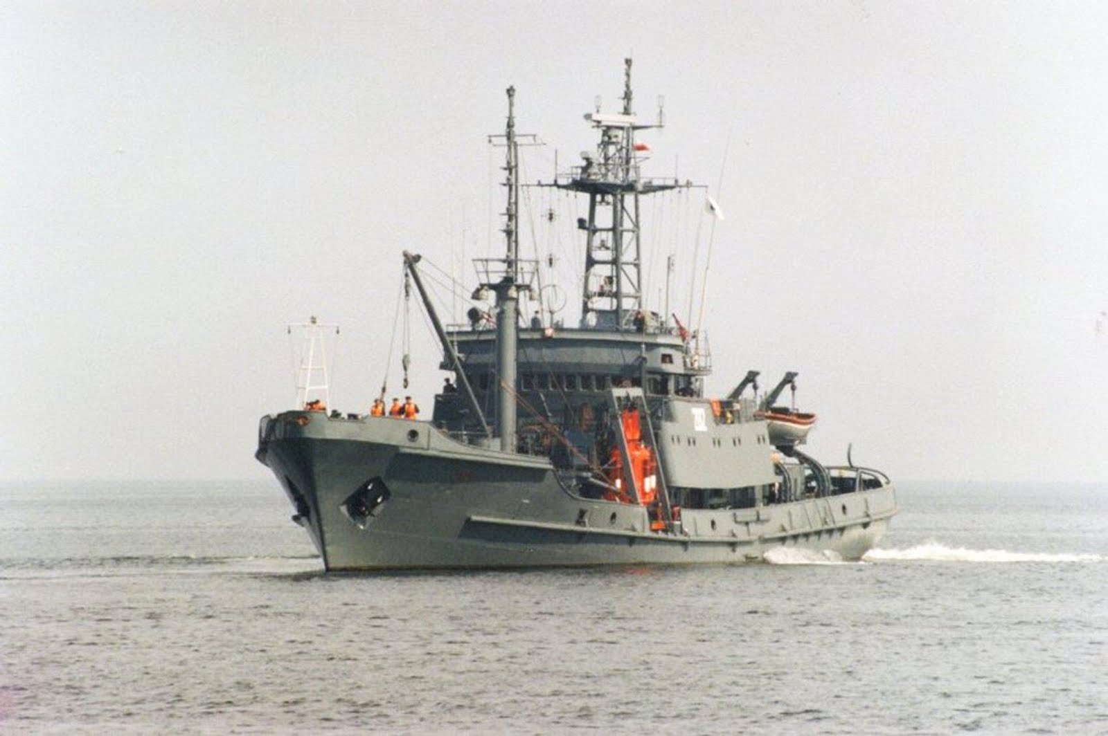 Naval Photos: 01/09/12