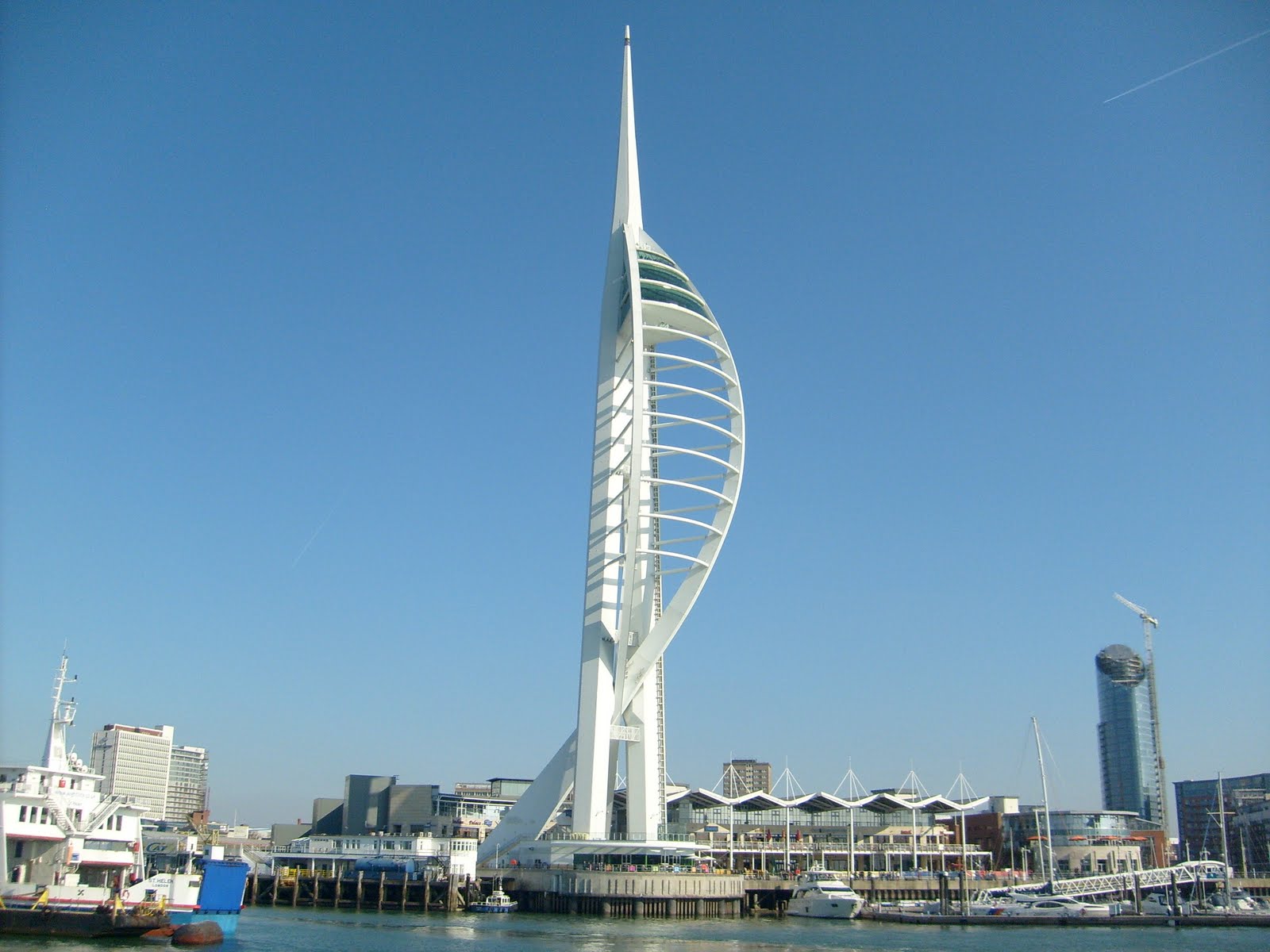 The Spinnaker Tower | Poto Picture Ridme