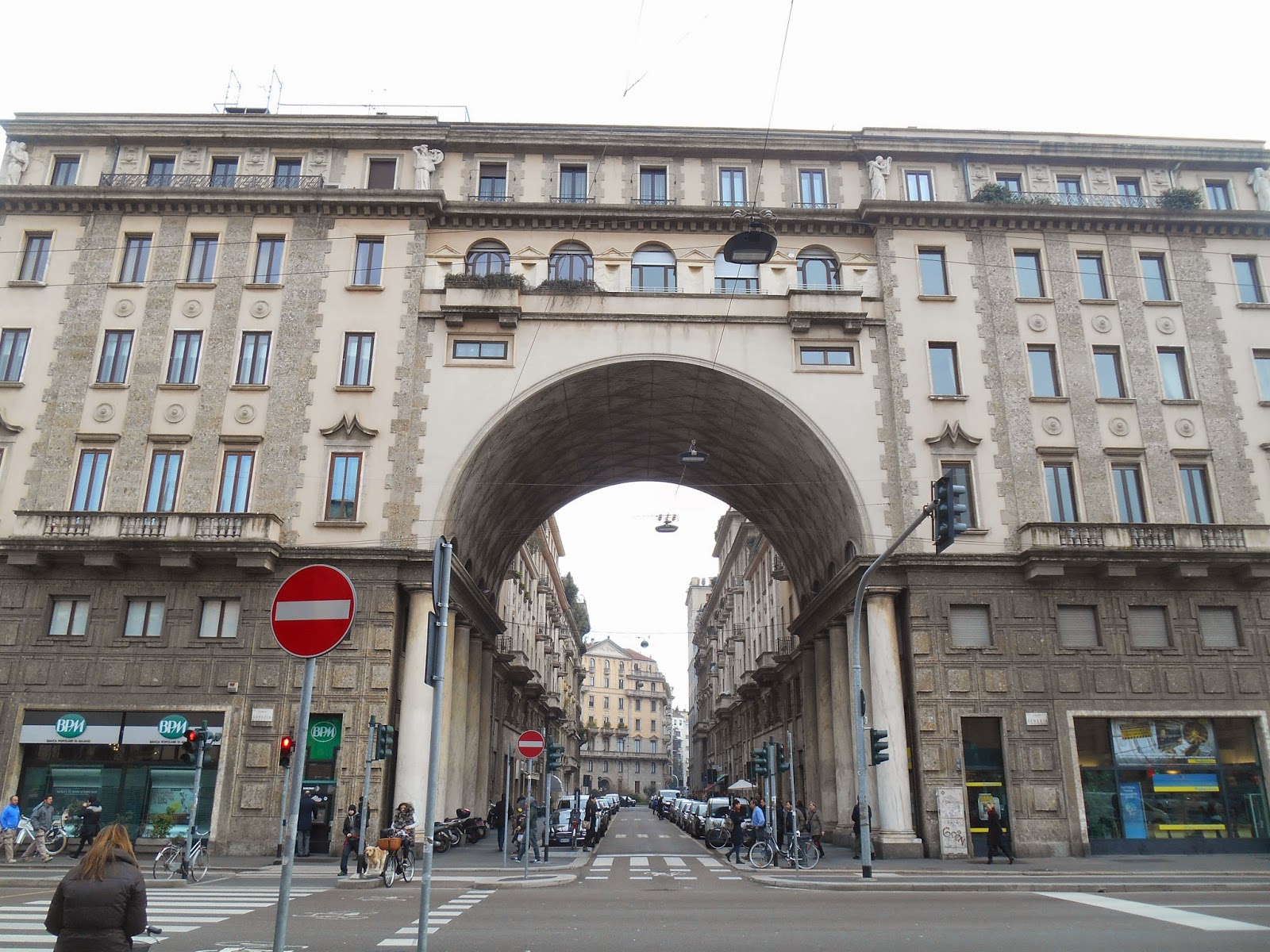 Le Mie Passeggiate in Pausa Pranzo a Milano: Da Piazza San Babila a ...