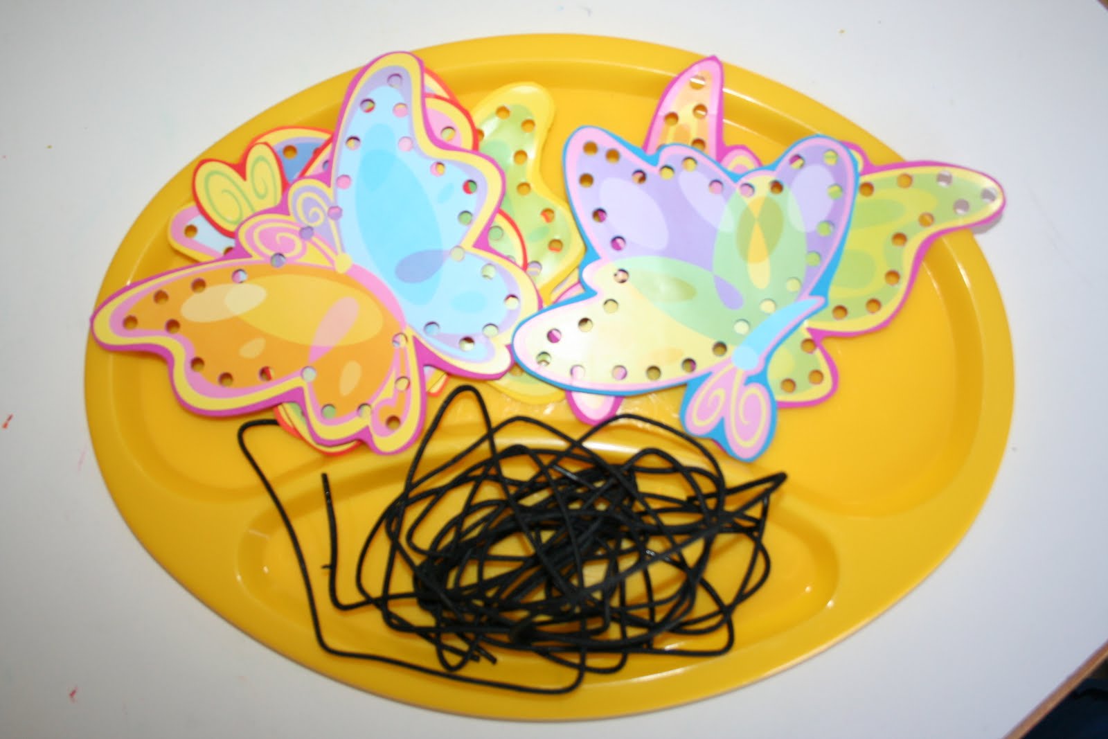 Our Country Road: Group Preschool-Spring Trays