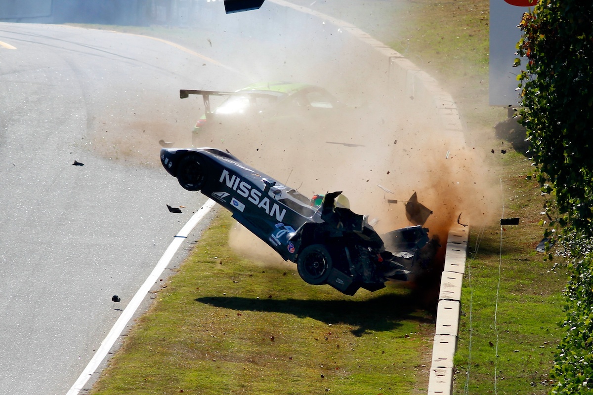 Watch the recently crashed Nissan Delta Wing being repaired in a time ...