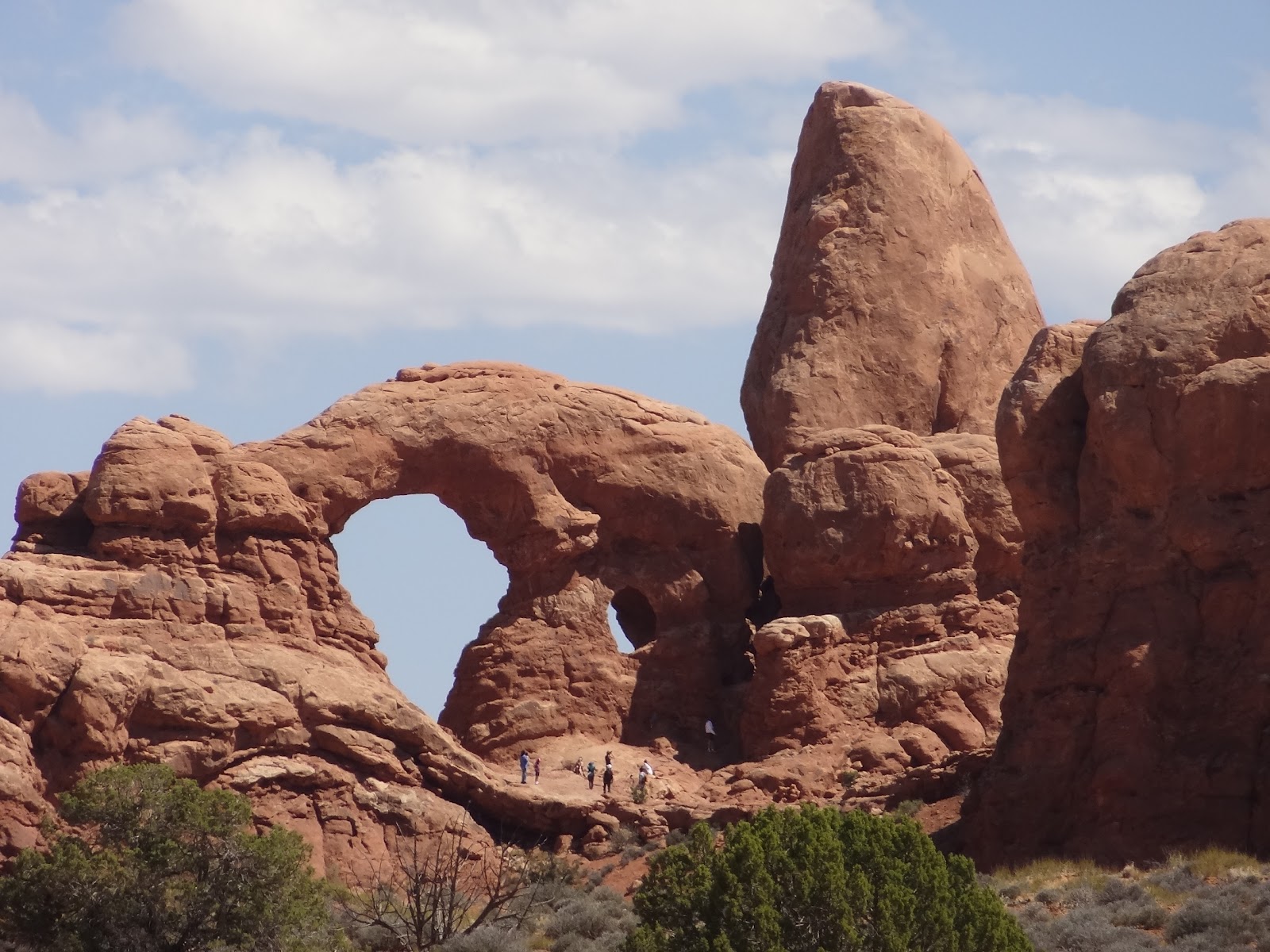 Vaughan and Julie - Crazy Trips: Spring 2012: Monday (4/9) - Arches
