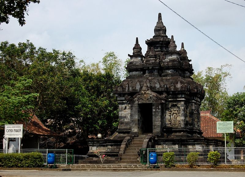 Visit Magelang: Pawon Temple