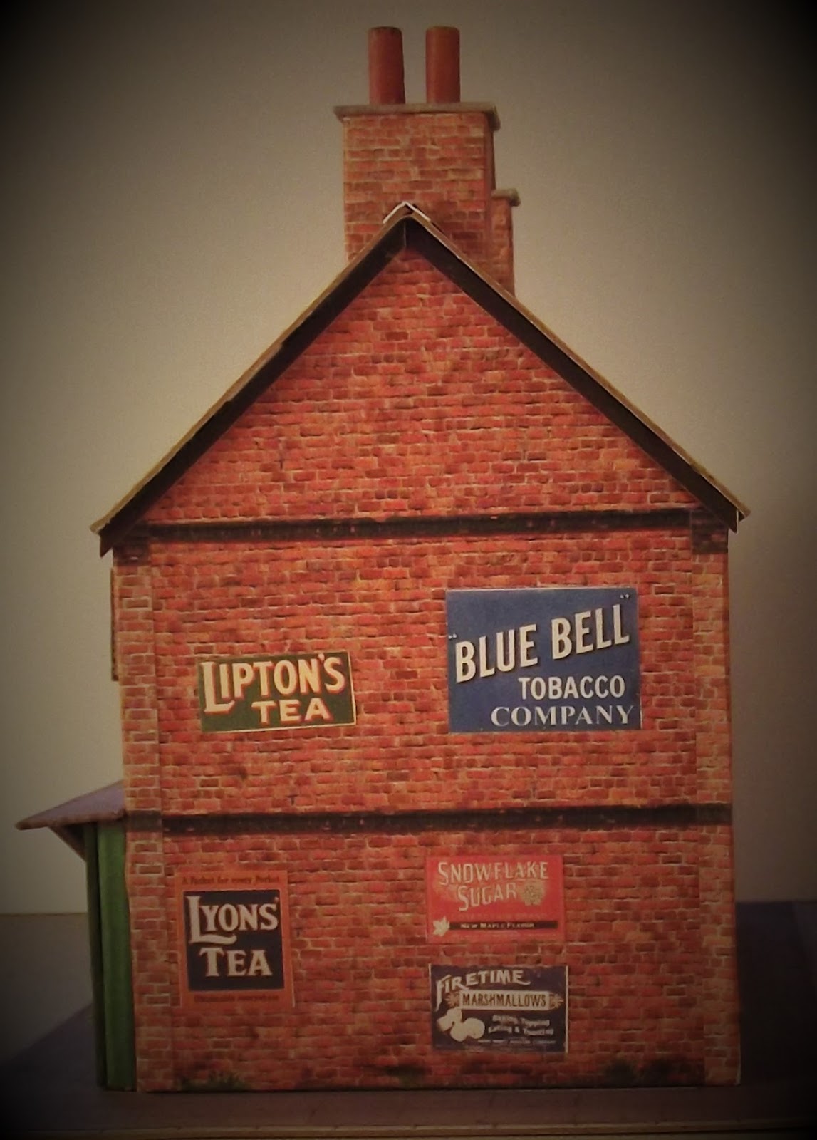 .Downloadable Model Railway Kits