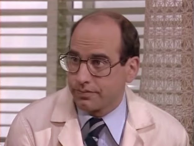 Holiday Film Reviews: All In The Family: "Too Good Edith"