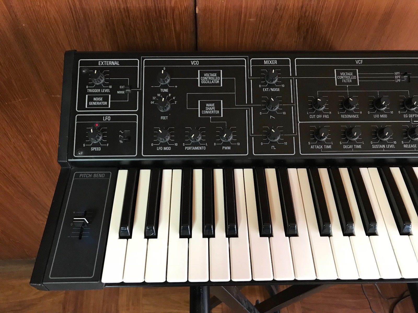 MATRIXSYNTH: Yamaha CS-5 CS5 vintage monophonic analog synthesizer SN 3031