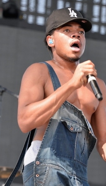 Celeb Saggers: Chance The Rapper Sagging in Dungarees