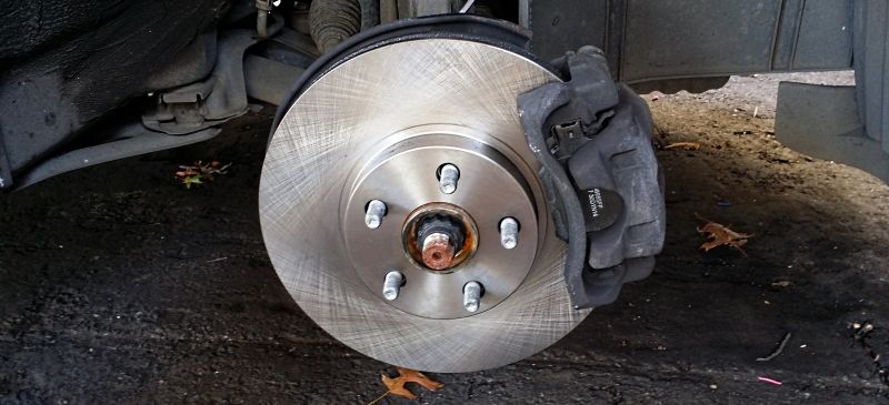 Symptoms of Bad or Failing Brake Pads - AutoReportNG