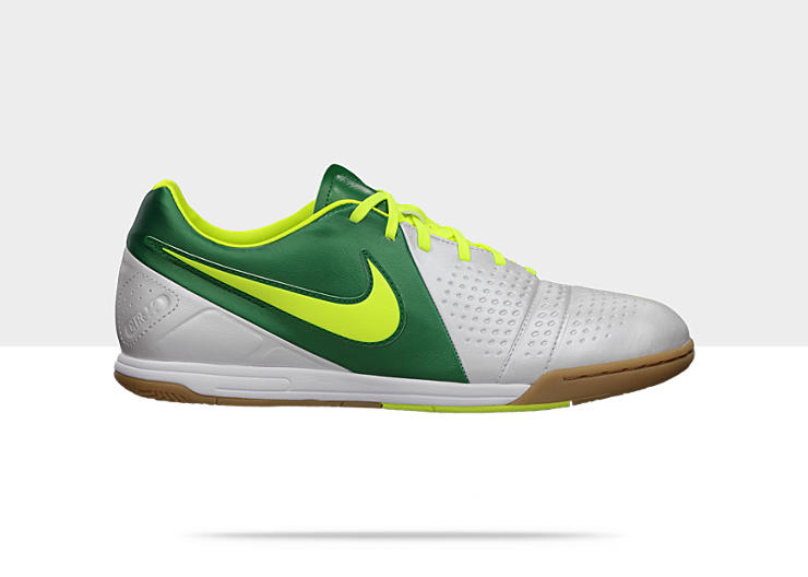 Nike Official Store. Soccer Shoes and Cleats Online!: 2012-12-09