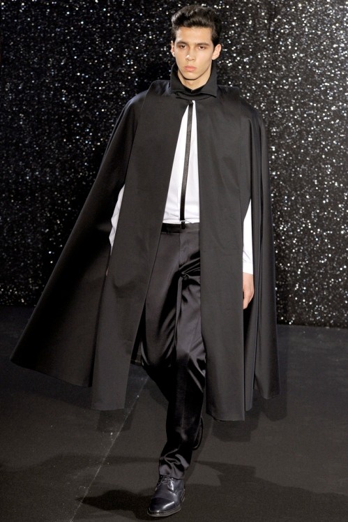 Mugler Man Fall/Winter 2012-13 Show | Homotography