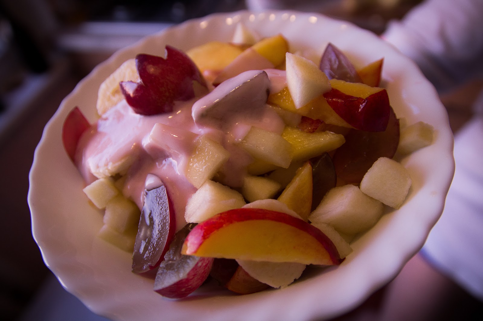 B&B Virtuvė: Jogurtas ir vaisiai