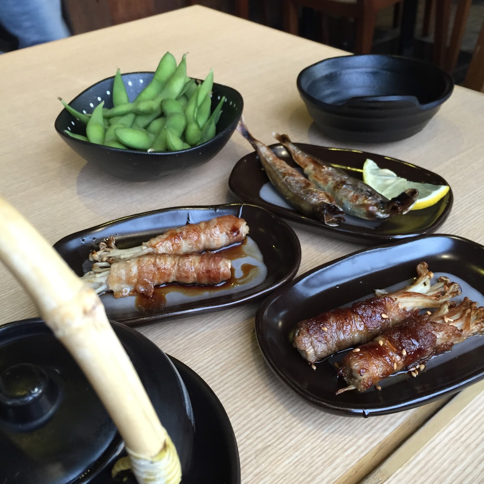 mitsuba japanese restaurant, the central. - noms.