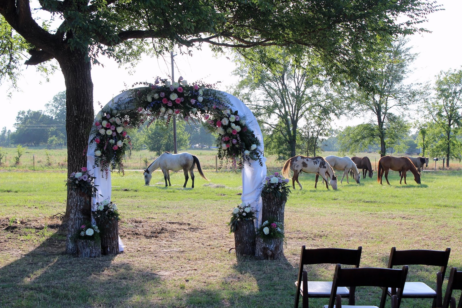 GypsyFarmGirl: Wedding Arches