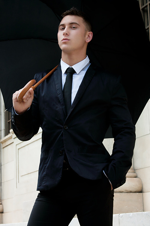 AdonisMale Blog: Hunks of Adonis