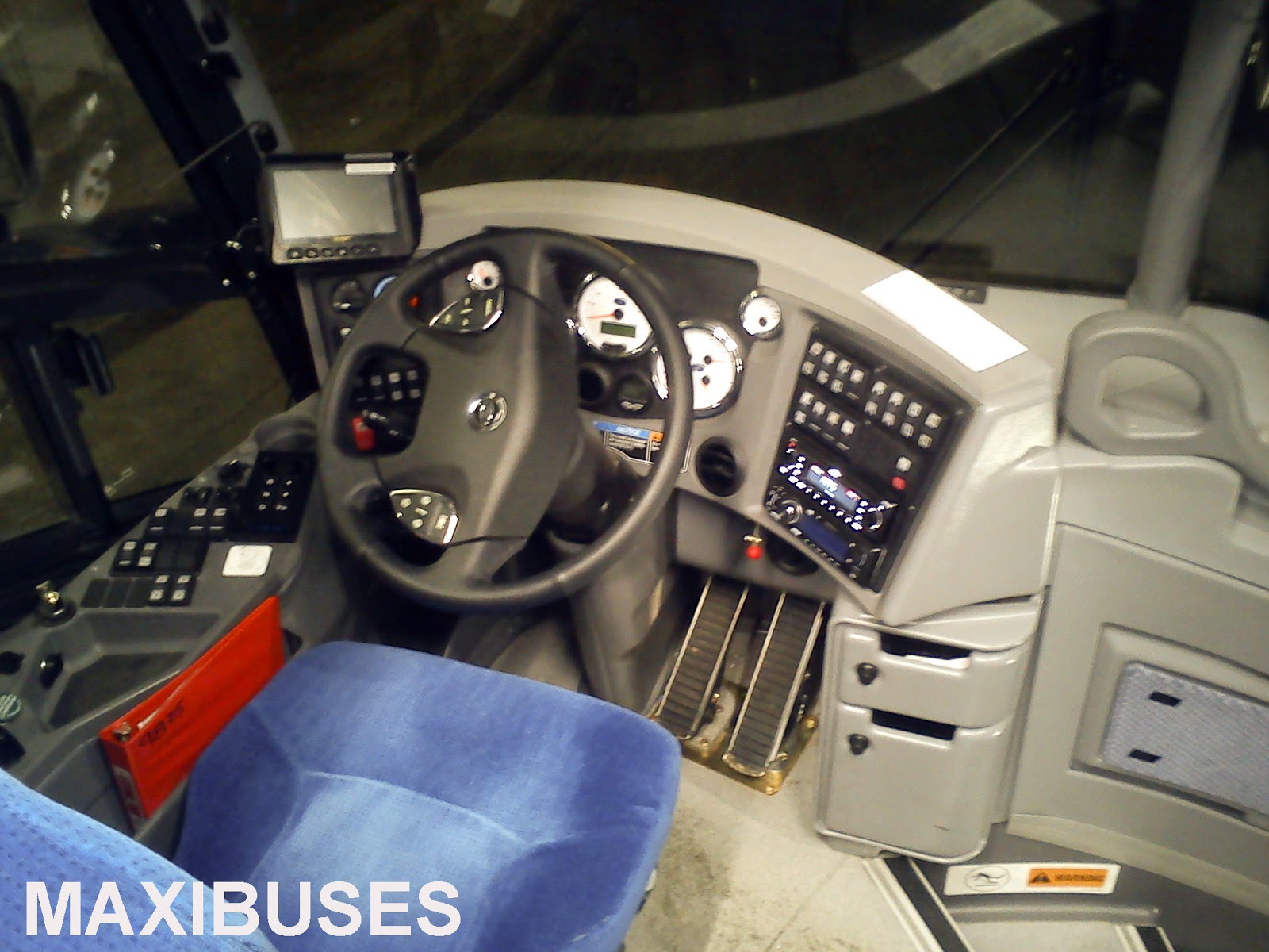 MAXIBUSES: TURIMEX INTERNACIONAL - NUEVAS UNIDADES