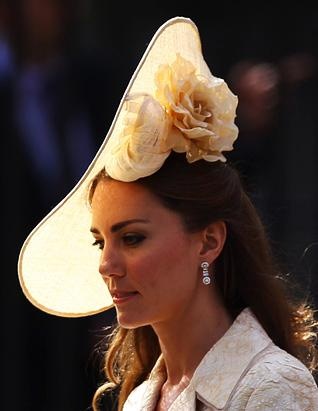 Fascinators and Hats by Arlene Cano: Princess Kate's Fascinators