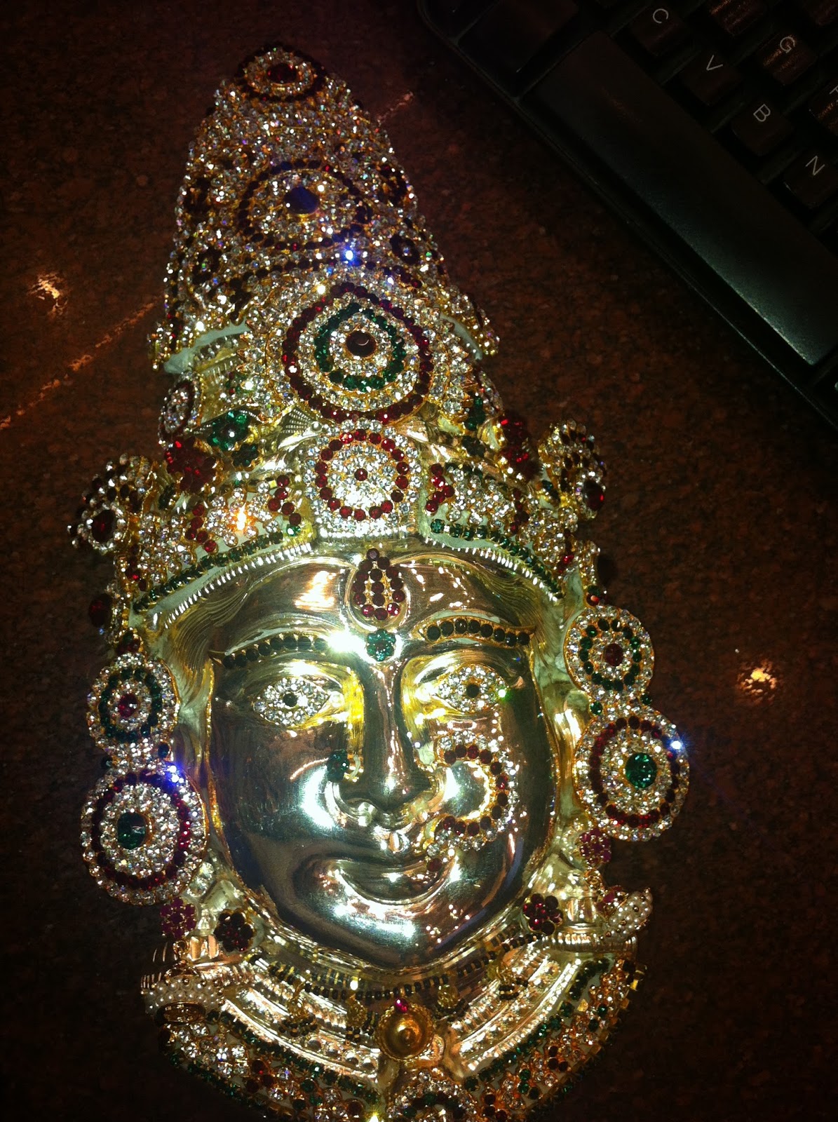 SHRINGAR COSTUMES: LAKSHMI MUKHAVADA / LAKSHMI MASK