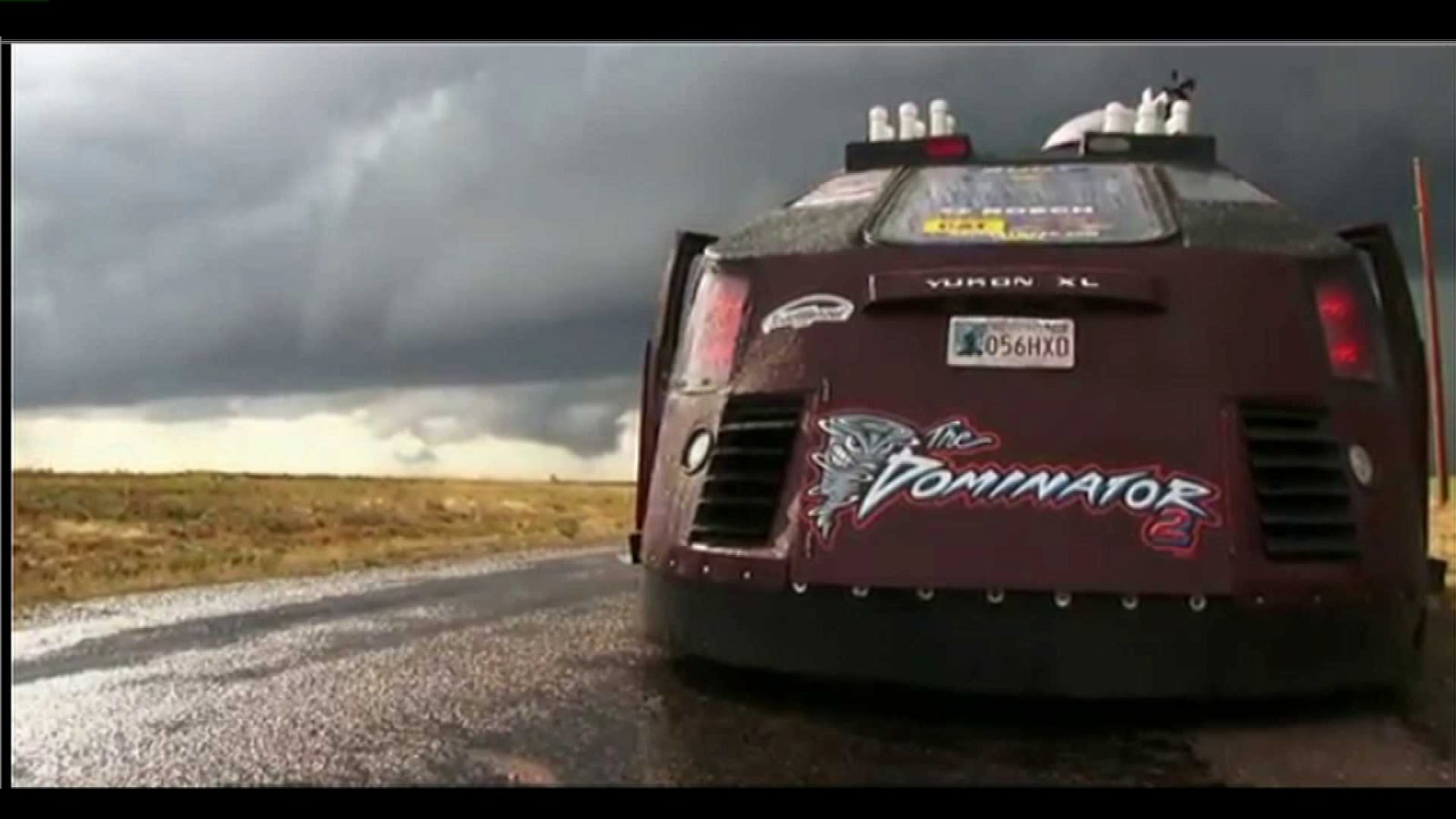 Emily Sutton: April 2013