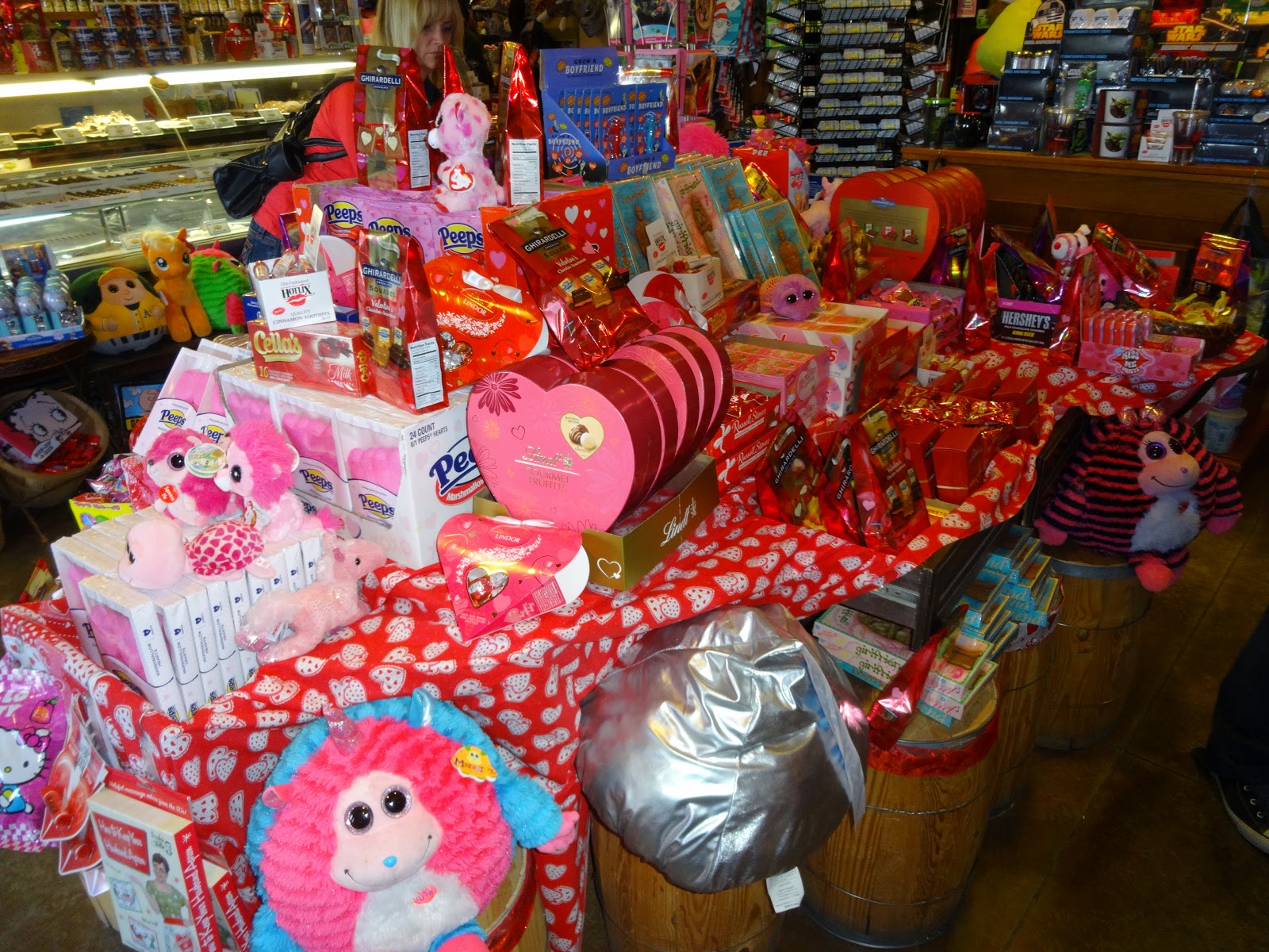 Goth Gourmande: Snapshot: Powell's Sweet Shoppe, Windsor