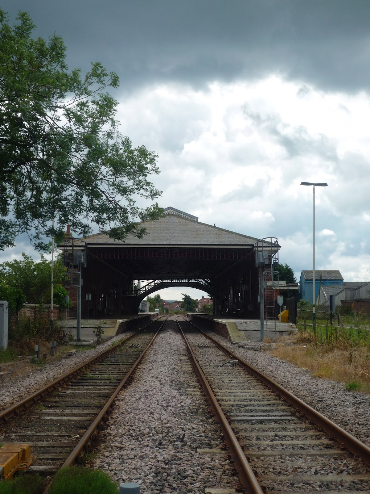 round the rails we go: Hi-de-Hi!
