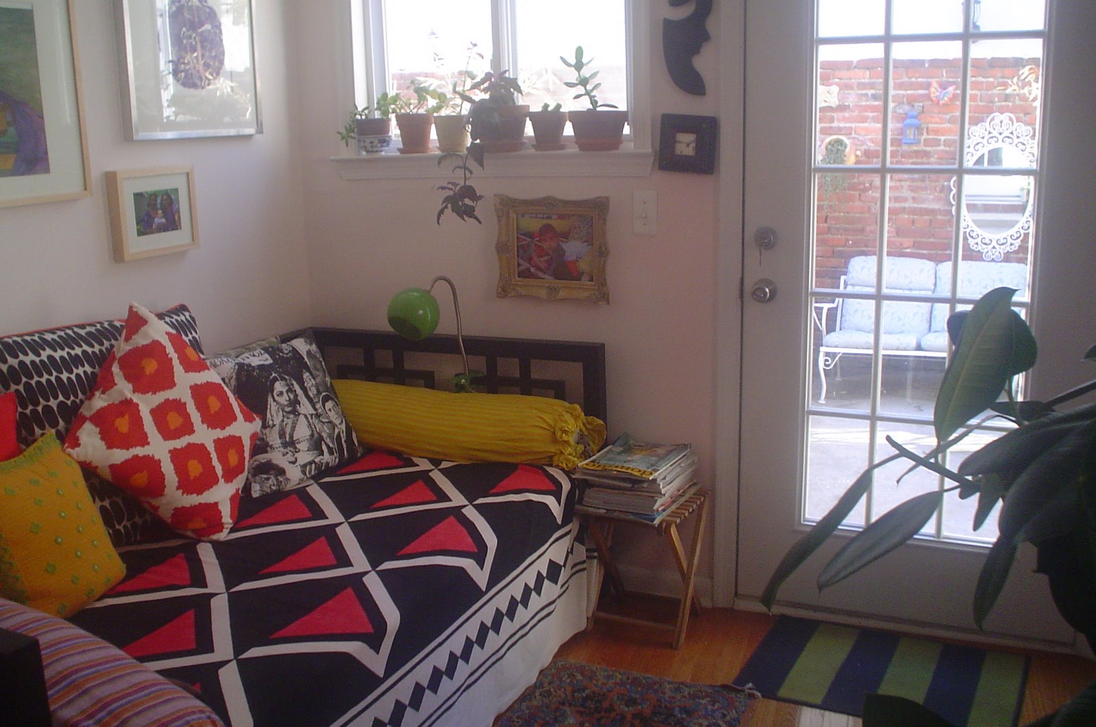 south philly renovation: The Back Room is Black!