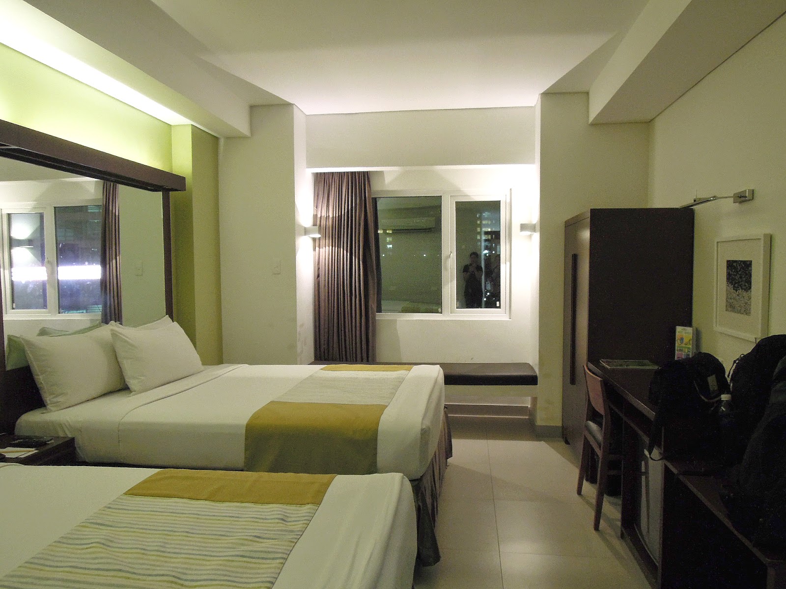 The first Green Hotel in Libis: Microtel Acropolis - Budget Biyahera