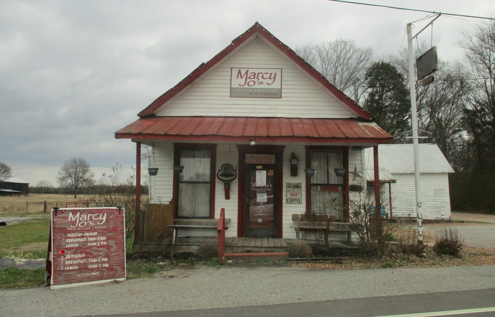 The Art of Positive Living: Marcy Jo's in Pottsville, Tennessee, Revisited