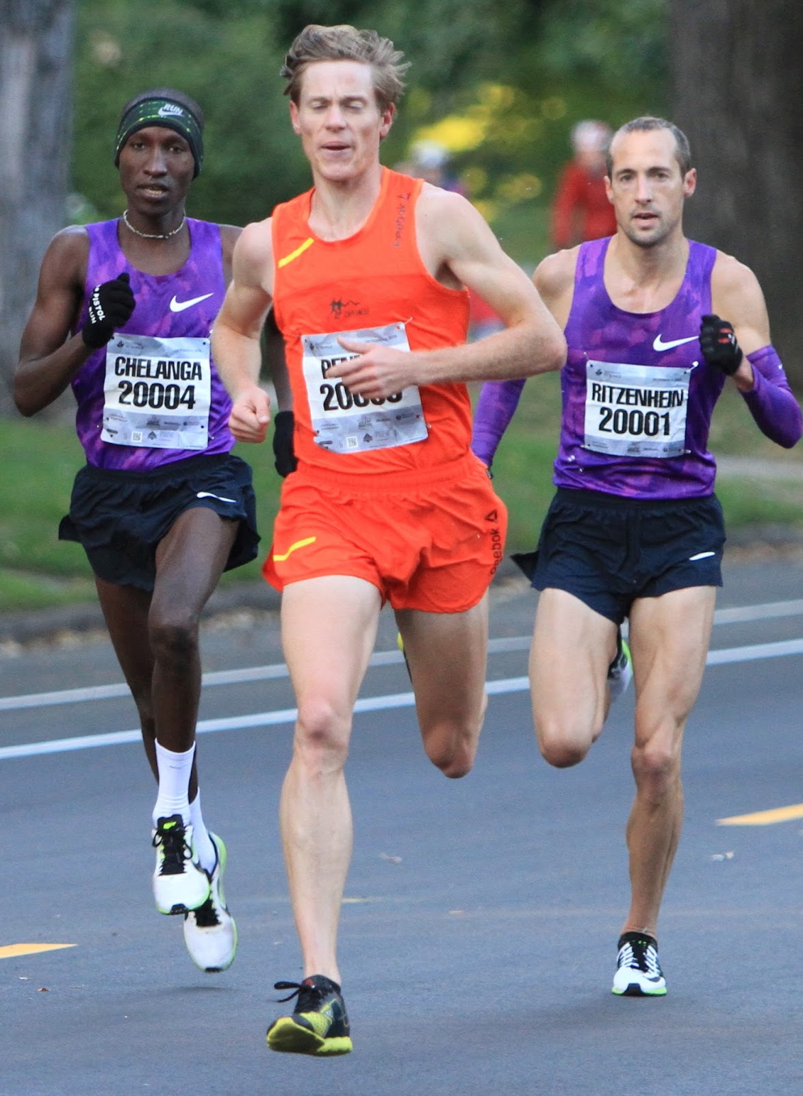 Down the Backstretch: Gene Niemi's Medtronic TC 10 Mile Photo Album